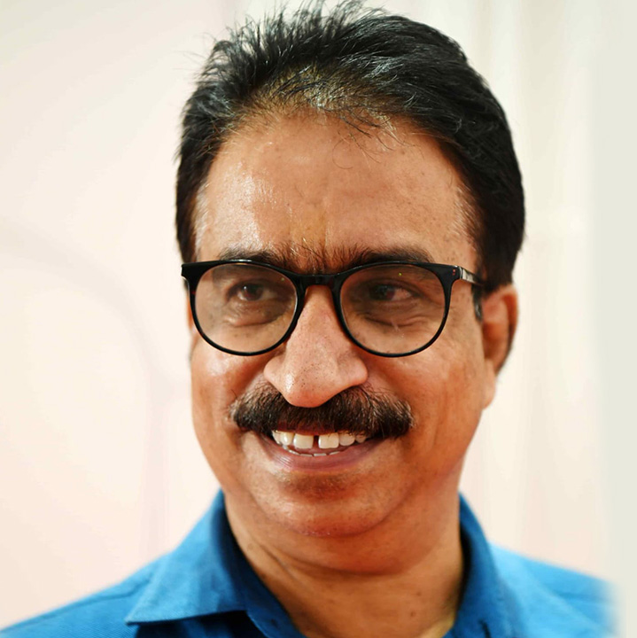 കടലല പറയും കഥയേത്? (കവിത) - Manicheppu